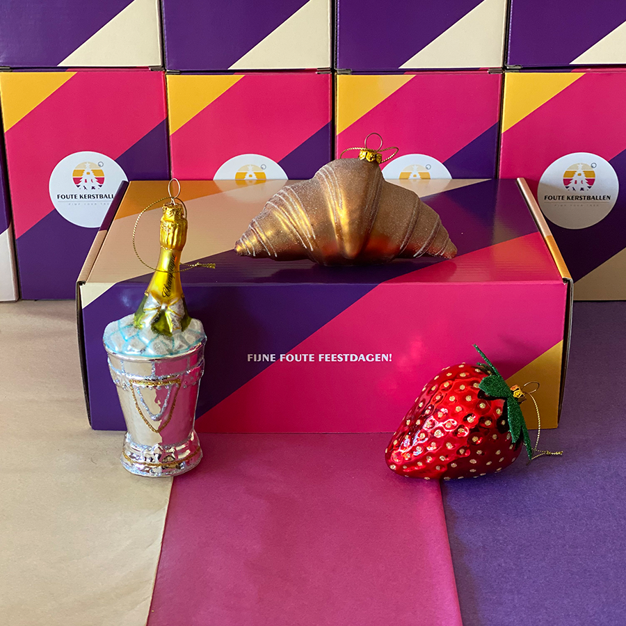 Producten – Pagina 7 – Foute Kerstballen